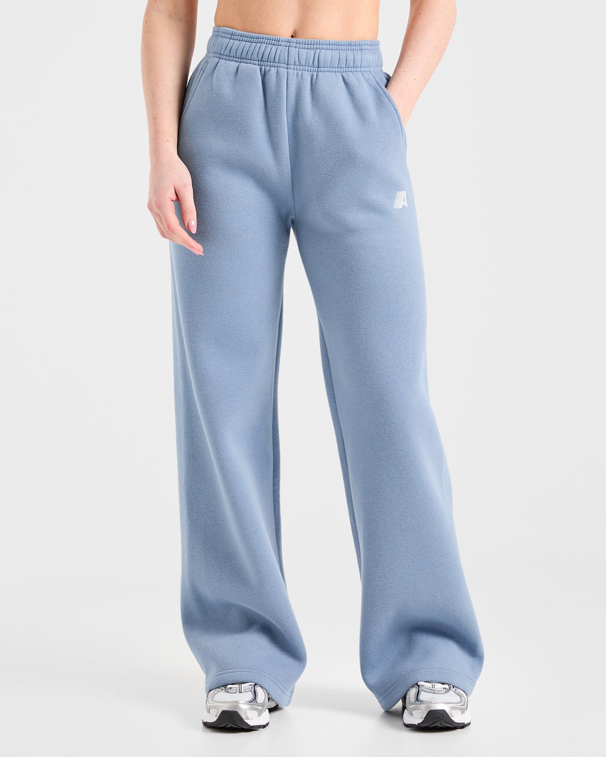Retro Athletics Oversized Straight Leg Joggers - Vintage Bleu